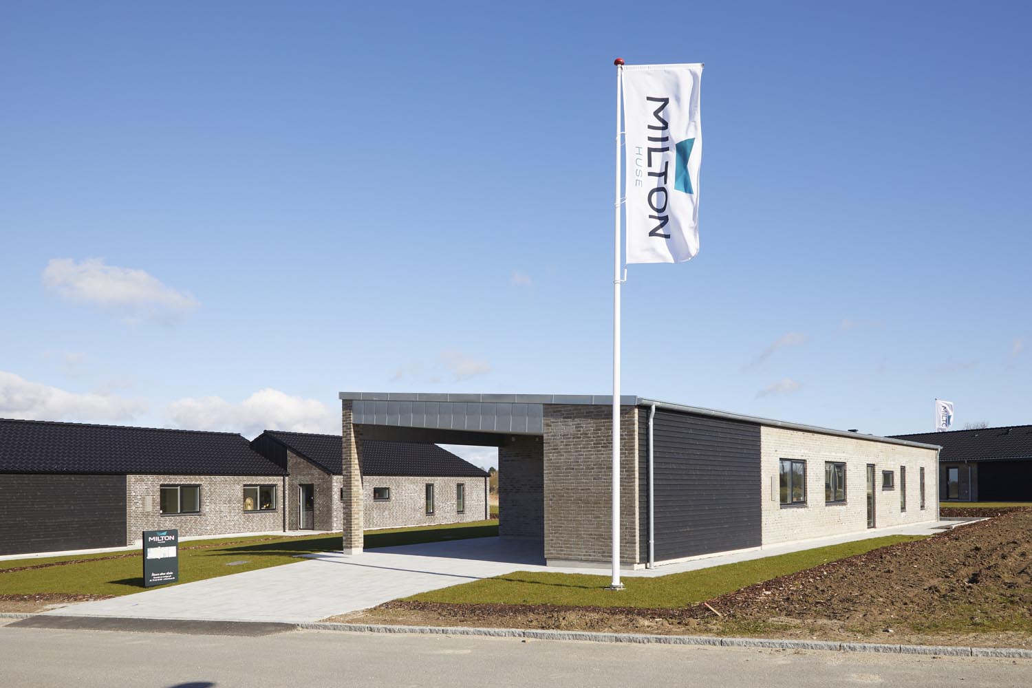 Galleri 25 | Husgalleri | Milton Huse