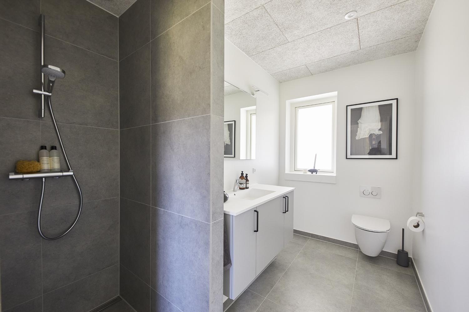 Galleri 16 | Husgalleri | Milton Huse